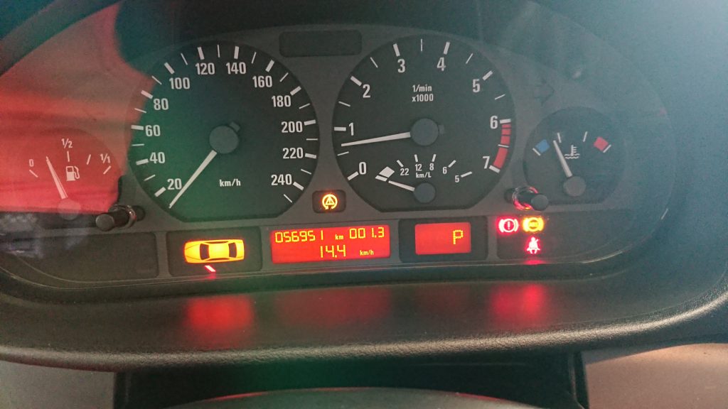 BMW E46 ASC異常修理 - BMW中古車専門店スパークオート